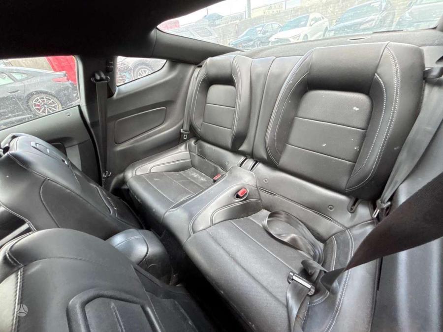 Pelēks Ford Mustang 2020 Ukmergė, ar dzinēja tilpumu 2.25 L un nobraukumu 89 tūkst. km par 11499 €, foto 36 vietnē AUTOMOTO.COM.LV