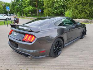 Pelēks Ford Mustang 2020 Šauļi, ar dzinēja tilpumu 2.25 L un nobraukumu 120 tūkst. km par 18500 €, foto 4 vietnē AUTOMOTO.COM.LV