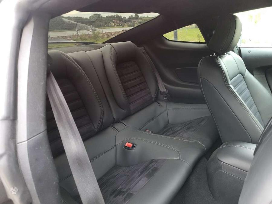 Pelēks Ford Mustang 2020 Šauļi, ar dzinēja tilpumu 2.25 L un nobraukumu 120 tūkst. km par 18500 €, foto 8 vietnē AUTOMOTO.COM.LV