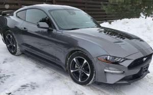 Grey Ford Mustang 2021 in Kaunas, with an engine capacity of 2.25 L and mileage of 60 thousand km for 21900 €, photo 2 on AUTOMOTO.COM.LV
