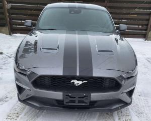Grey Ford Mustang 2021 in Kaunas, with an engine capacity of 2.25 L and mileage of 60 thousand km for 21900 €, photo 3 on AUTOMOTO.COM.LV