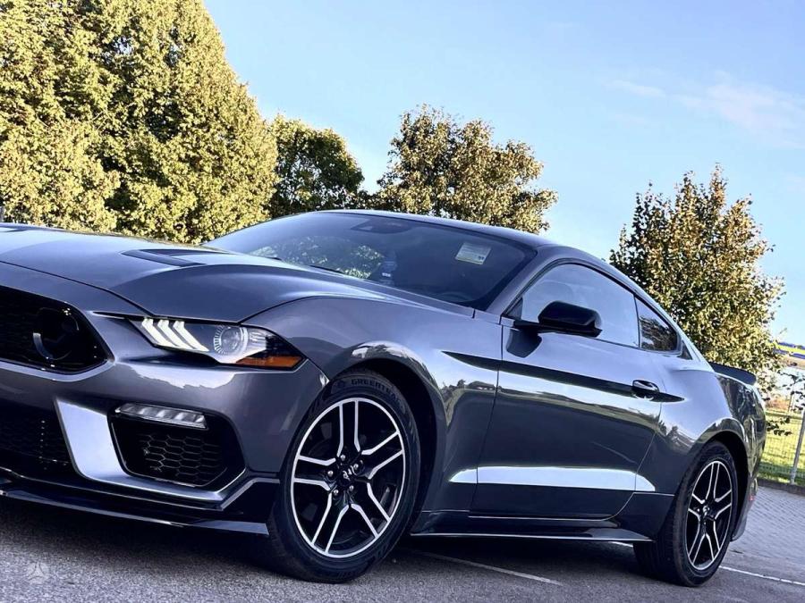 Pelēks Ford Mustang 2021 Radviliškis, ar dzinēja tilpumu 2.26 L un nobraukumu 186 tūkst. km par 19600 €, foto 10 vietnē AUTOMOTO.COM.LV