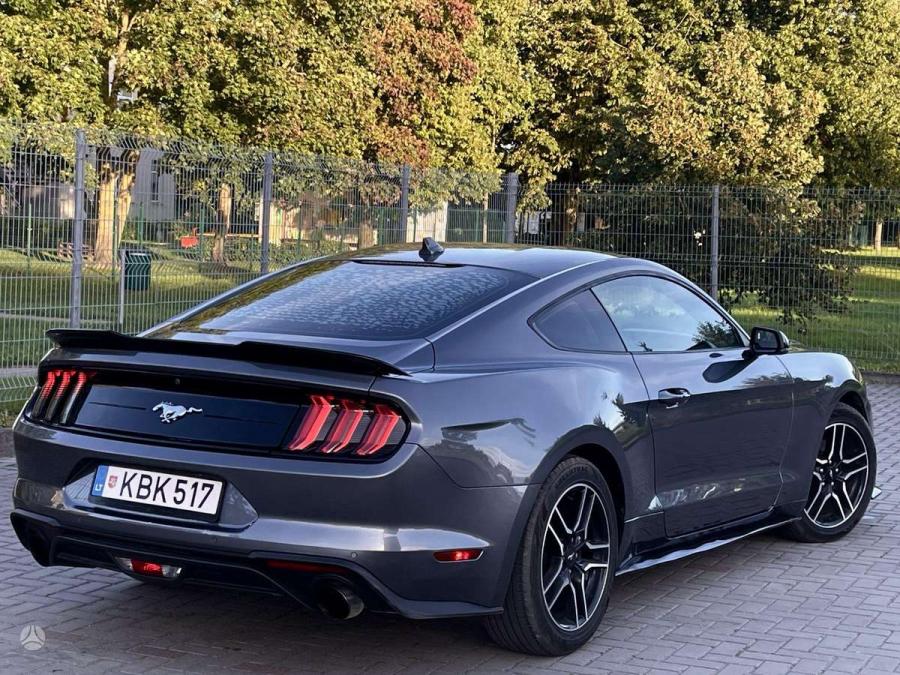 Pelēks Ford Mustang 2021 Radviliškis, ar dzinēja tilpumu 2.26 L un nobraukumu 186 tūkst. km par 19600 €, foto 13 vietnē AUTOMOTO.COM.LV