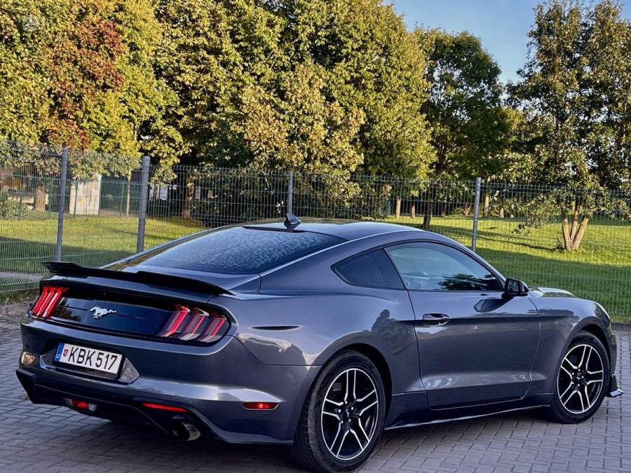 Pelēks Ford Mustang 2021 Radviliškis, ar dzinēja tilpumu 2.26 L un nobraukumu 186 tūkst. km par 19600 €, foto 17 vietnē AUTOMOTO.COM.LV