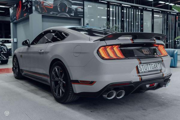 Pelēks Ford Mustang 2022 Rīga, ar dzinēja tilpumu 5.04 L un nobraukumu 29 tūkst. km par 42900 €, foto 4 vietnē AUTOMOTO.COM.LV