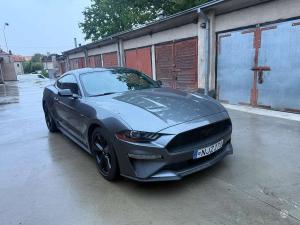 Grey Ford Mustang 2022 in Kaunas, with an engine capacity of 2.25 L and mileage of 35 thousand km for 24000 €, photo 4 on AUTOMOTO.COM.LV