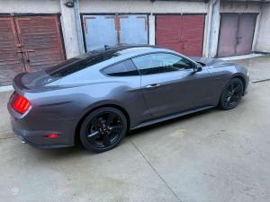 Grey Ford Mustang 2022 in Kaunas, with an engine capacity of 2.25 L and mileage of 35 thousand km for 24000 €, photo 6 on AUTOMOTO.COM.LV