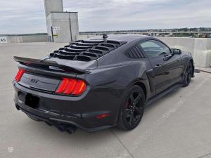 Grey Ford Mustang 2022 in Vilnius, with an engine capacity of 4.95 L and mileage of 50 thousand km for 31750 €, photo 4 on AUTOMOTO.COM.LV