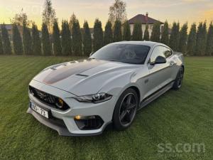 Grey Ford Mustang 2023 in Riga, with an engine capacity of 5.00 L and mileage of 26 thousand km for 44900 €, photo 5 on AUTOMOTO.COM.LV