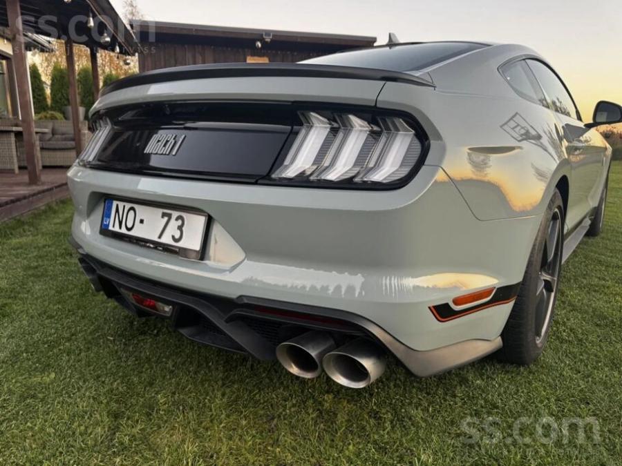 Grey Ford Mustang 2023 in Riga, with an engine capacity of 5.00 L and mileage of 26 thousand km for 44900 €, photo 20 on AUTOMOTO.COM.LV