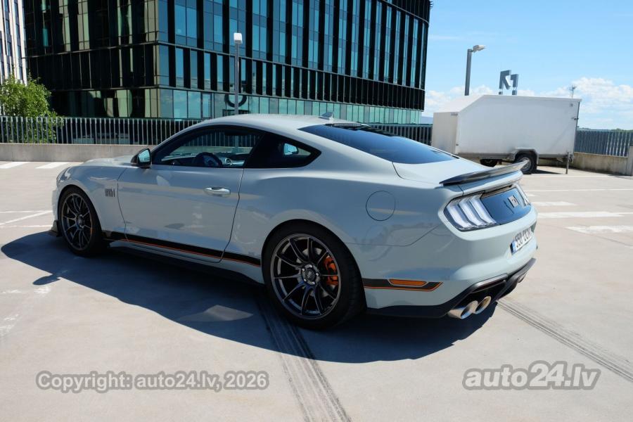 Grey Ford Mustang 2023 in Tallinn, with an engine capacity of 5.00 L and mileage of 11 thousand km for 49990 €, photo 5 on AUTOMOTO.COM.LV
