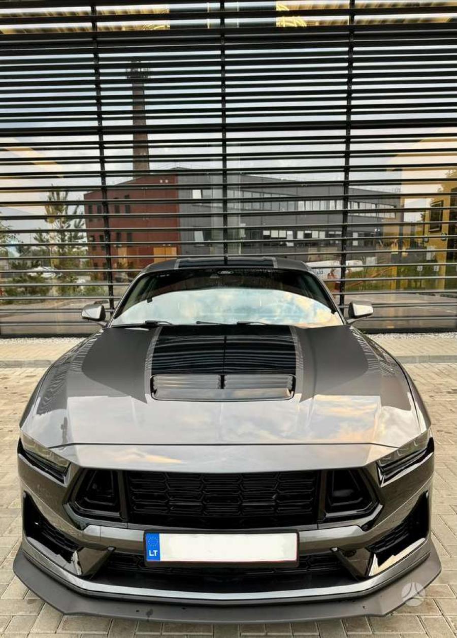 Grey Ford Mustang 2024 in Klaipeda, with an engine capacity of 2.26 L and mileage of 35 thousand km for 32950 €, photo 3 on AUTOMOTO.COM.LV