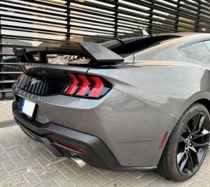 Grey Ford Mustang 2024 in Klaipeda, with an engine capacity of 2.26 L and mileage of 35 thousand km for 32950 €, photo 10 on AUTOMOTO.COM.LV