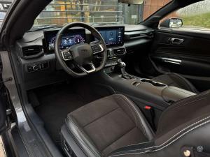 Grey Ford Mustang 2024 in Klaipeda, with an engine capacity of 2.26 L and mileage of 35 thousand km for 32950 €, photo 12 on AUTOMOTO.COM.LV