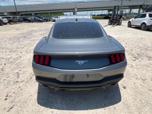 Grey Ford Mustang 2024 in Ukmerge, with an engine capacity of 2.26 L and mileage of 71 thousand km for 16999 €, photo 3 on AUTOMOTO.COM.LV