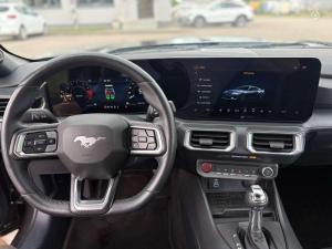Grey Ford Mustang 2024 in Siauliai, with an engine capacity of 2.30 L and mileage of 52 thousand km for 31944 €, photo 8 on AUTOMOTO.COM.LV