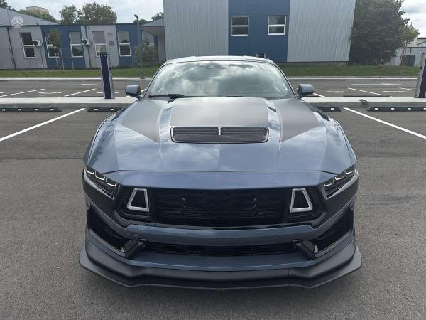 Grey Ford Mustang 2024 in Radviliskis, with an engine capacity of 2.25 L and mileage of 64 thousand km for 28500 €, photo 1 on AUTOMOTO.COM.LV