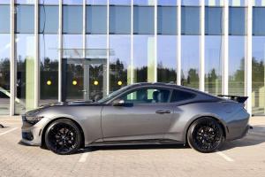 Grey Ford Mustang 2025 in Vilnius, with an engine capacity of 2.25 L and mileage of 9 thousand km for 32999 €, photo 7 on AUTOMOTO.COM.LV