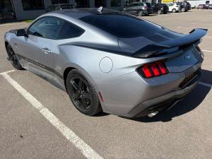 Grey Ford Mustang 2025 in Siauliai, with an engine capacity of 2.30 L and mileage of 1 thousand km for 32186 €, photo 3 on AUTOMOTO.COM.LV