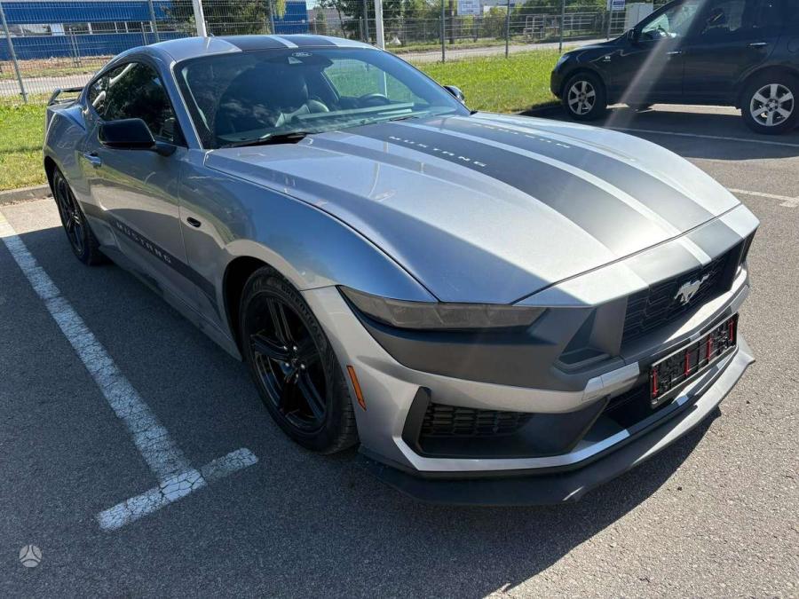 Grey Ford Mustang 2025 in Siauliai, with an engine capacity of 2.30 L and mileage of 1 thousand km for 32186 €, photo 5 on AUTOMOTO.COM.LV