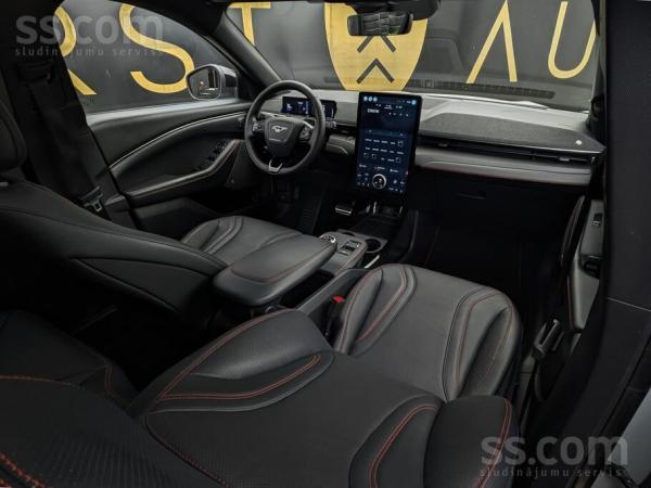 Pelēks Ford Mustang 2021 Tukums, ar dzinēja tilpumu 0.00 L un nobraukumu 77 tūkst. km par 29990 €, foto 5 vietnē AUTOMOTO.COM.LV