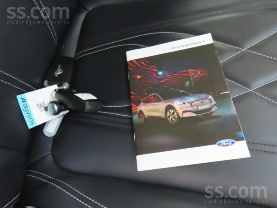 Pelēks Ford Mustang 2021 Limbaži, ar dzinēja tilpumu 0.00 L un nobraukumu 142 tūkst. km par 25945 €, foto 13 vietnē AUTOMOTO.COM.LV
