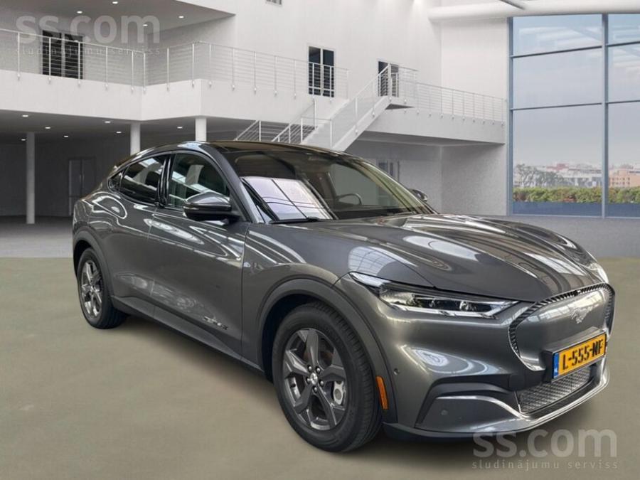 Pelēks Ford Mustang 2021 Limbaži, ar dzinēja tilpumu 5.00 L un nobraukumu 142 tūkst. km par 25945 €, foto 1 vietnē AUTOMOTO.COM.LV
