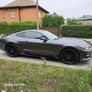 Grey Ford Mustang 2017 in Klaipeda, with an engine capacity of 4.95 L and mileage of 90 thousand km for 24200 €, photo 6 on AUTOMOTO.COM.LV