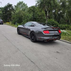 Grey Ford Mustang 2017 in Klaipeda, with an engine capacity of 4.95 L and mileage of 90 thousand km for 24200 €, photo 7 on AUTOMOTO.COM.LV