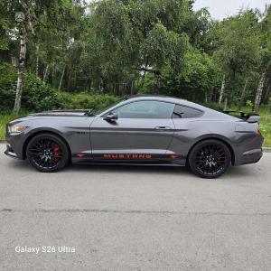 Grey Ford Mustang 2017 in Klaipeda, with an engine capacity of 4.95 L and mileage of 90 thousand km for 24200 €, photo 10 on AUTOMOTO.COM.LV