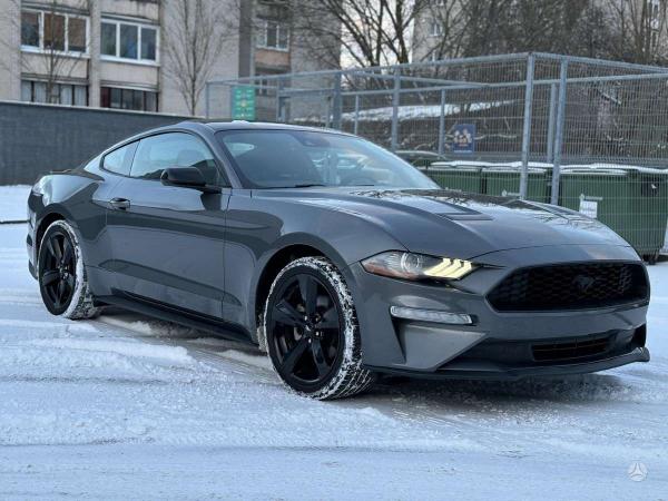 Pelēks Ford Mustang 2021 Ukmergė, ar dzinēja tilpumu 2.25 L un nobraukumu 62 tūkst. km par 11400 €, foto 1 vietnē AUTOMOTO.COM.LV