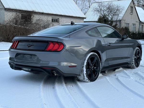 Pelēks Ford Mustang 2021 Ukmergė, ar dzinēja tilpumu 2.25 L un nobraukumu 62 tūkst. km par 11400 €, foto 7 vietnē AUTOMOTO.COM.LV