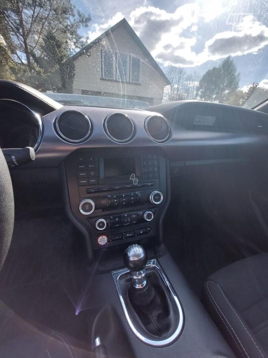 Ford Mustang 2015 Kauņa, ar dzinēja tilpumu 2.30 L un nobraukumu 169 tūkst. km par 11300 €, foto 12 vietnē AUTOMOTO.COM.LV