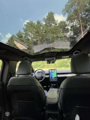 Melns Ford Mustang Mach-E 2023 Kauņa, ar dzinēja tilpumu 0.00 L un nobraukumu 13 tūkst. km par 32900 €, foto 9 vietnē AUTOMOTO.COM.LV