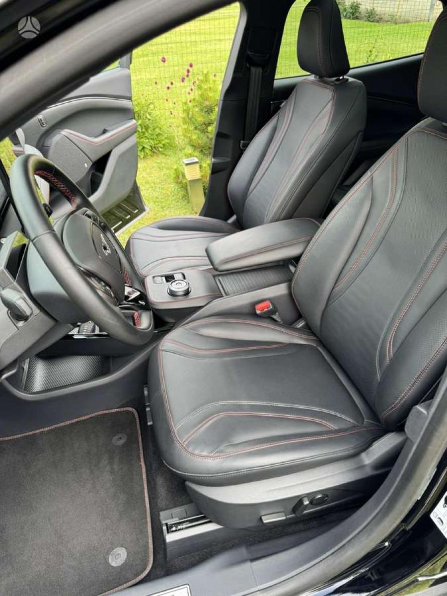 Melns Ford Mustang Mach-E 2023 Kauņa, ar dzinēja tilpumu 0.00 L un nobraukumu 13 tūkst. km par 32900 €, foto 20 vietnē AUTOMOTO.COM.LV