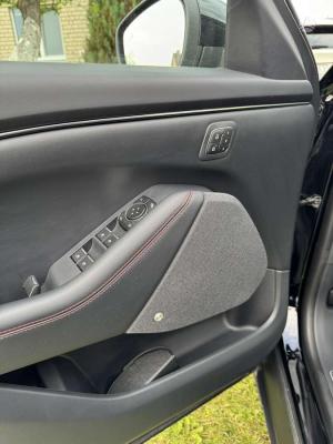 Melns Ford Mustang Mach-E 2023 Kauņa, ar dzinēja tilpumu 0.00 L un nobraukumu 13 tūkst. km par 32900 €, foto 22 vietnē AUTOMOTO.COM.LV