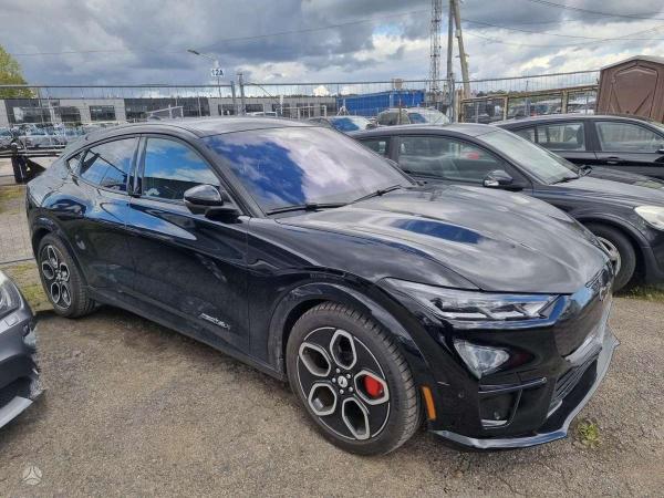 Black Ford Mustang Mach-E 2023 in Kaunas, with an engine capacity of 0.00 L and mileage of 75 thousand km for 36905 €, photo 3 on AUTOMOTO.COM.LV