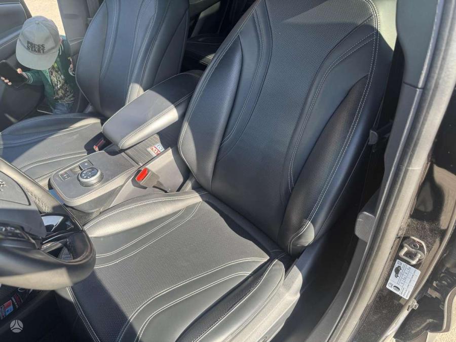 Melns Ford Mustang Mach-E 2021 Klaipėda, ar dzinēja tilpumu 0.00 L un nobraukumu 101 tūkst. km par 22500 €, foto 12 vietnē AUTOMOTO.COM.LV