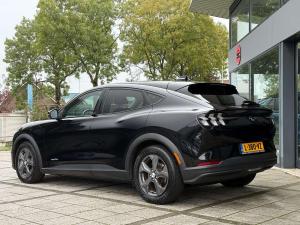 Черный Форд Mustang Mach-E 2021 в Укмерге, объемом двигателя 0.00 л и пробегом 226 тыс. км за 21000 €, фото 7 на AUTOMOTO.COM.LV