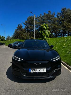Черный Форд Mustang Mach-E 2022 в Таллин, объемом двигателя 0.00 л и пробегом 77 тыс. км за 29999 €, фото 4 на AUTOMOTO.COM.LV