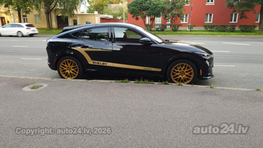Black Ford Mustang Mach-E 2023 in Tallinn, with an engine capacity of 0.00 L and mileage of 18 thousand km for 39990 €, photo 3 on AUTOMOTO.COM.LV