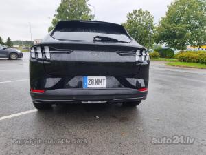 Black Ford Mustang Mach-E 2025 in Maardu, with an engine capacity of 0.00 L and mileage of 1 thousand km for 35000 €, photo 5 on AUTOMOTO.COM.LV