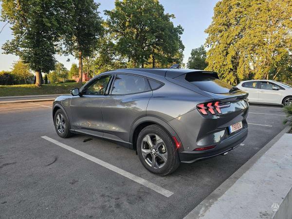 Серый Форд Mustang Mach-E 2023 в Плунге, объемом двигателя 0.00 л и пробегом 44 тыс. км за 25000 €, фото 7 на AUTOMOTO.COM.LV