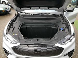 Pelēks Ford Mustang Mach-E 2023 Klaipėda, ar dzinēja tilpumu 0.00 L un nobraukumu 22 tūkst. km par 36000 €, foto 28 vietnē AUTOMOTO.COM.LV
