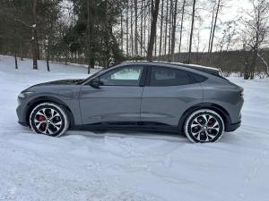 Grey Ford Mustang Mach-E 2021 in Prienai, with an engine capacity of 0.00 L and mileage of 53 thousand km for 18700 €, photo 2 on AUTOMOTO.COM.LV