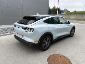 Grey Ford Mustang Mach-E 2022 in Kaunas, with an engine capacity of 0.00 L and mileage of 65 thousand km for 25600 €, photo 13 on AUTOMOTO.COM.LV