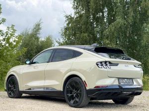 Ford Mustang Mach-E 2025 Šauļi, ar dzinēja tilpumu 0.00 L un nobraukumu 1 tūkst. km par 49610 €, foto 4 vietnē AUTOMOTO.COM.LV
