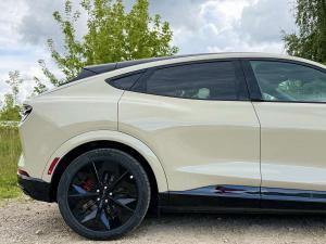 Ford Mustang Mach-E 2025 Šauļi, ar dzinēja tilpumu 0.00 L un nobraukumu 1 tūkst. km par 49610 €, foto 14 vietnē AUTOMOTO.COM.LV