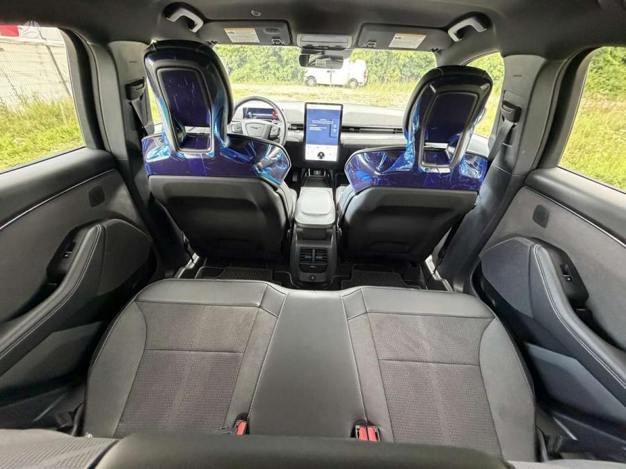Ford Mustang Mach-E 2025 Šauļi, ar dzinēja tilpumu 0.00 L un nobraukumu 1 tūkst. km par 49610 €, foto 33 vietnē AUTOMOTO.COM.LV