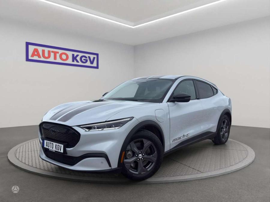 Белый Форд Mustang Mach-E 2021 в Каунас, объемом двигателя 0.00 л и пробегом 94 тыс. км за 27999 €, фото 1 на AUTOMOTO.COM.LV